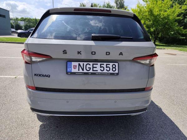 Grey Skoda Kodiaq 2020 in Vilnius, with an engine capacity of 1.50 L and mileage of 195 thousand km for 18400 €, photo 3 on AUTOMOTO.COM.LV