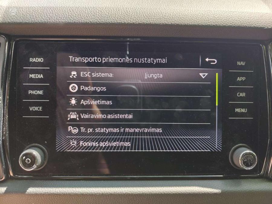 Серый Шкода Kodiaq 2020 в Вильнюс, объемом двигателя 1.50 л и пробегом 195 тыс. км за 18400 €, фото 18 на AUTOMOTO.COM.LV