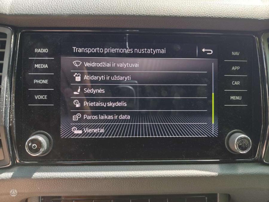 Серый Шкода Kodiaq 2020 в Вильнюс, объемом двигателя 1.50 л и пробегом 195 тыс. км за 18400 €, фото 19 на AUTOMOTO.COM.LV