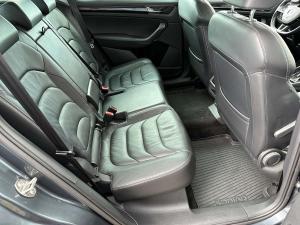 Grey Skoda Kodiaq 2020 in Vilnius, with an engine capacity of 2.00 L and mileage of 171 thousand km for 19850 €, photo 9 on AUTOMOTO.COM.LV