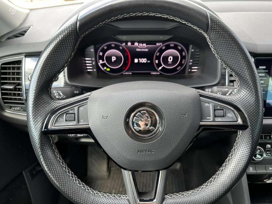 Grey Skoda Kodiaq 2020 in Vilnius, with an engine capacity of 2.00 L and mileage of 171 thousand km for 19850 €, photo 13 on AUTOMOTO.COM.LV