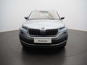 Grey Skoda Kodiaq 2020 in Vilnius, with an engine capacity of 1.98 L and mileage of 140 thousand km for 23000 €, photo 3 on AUTOMOTO.COM.LV