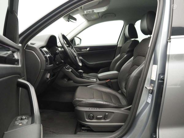 Grey Skoda Kodiaq 2020 in Vilnius, with an engine capacity of 1.98 L and mileage of 140 thousand km for 23000 €, photo 9 on AUTOMOTO.COM.LV