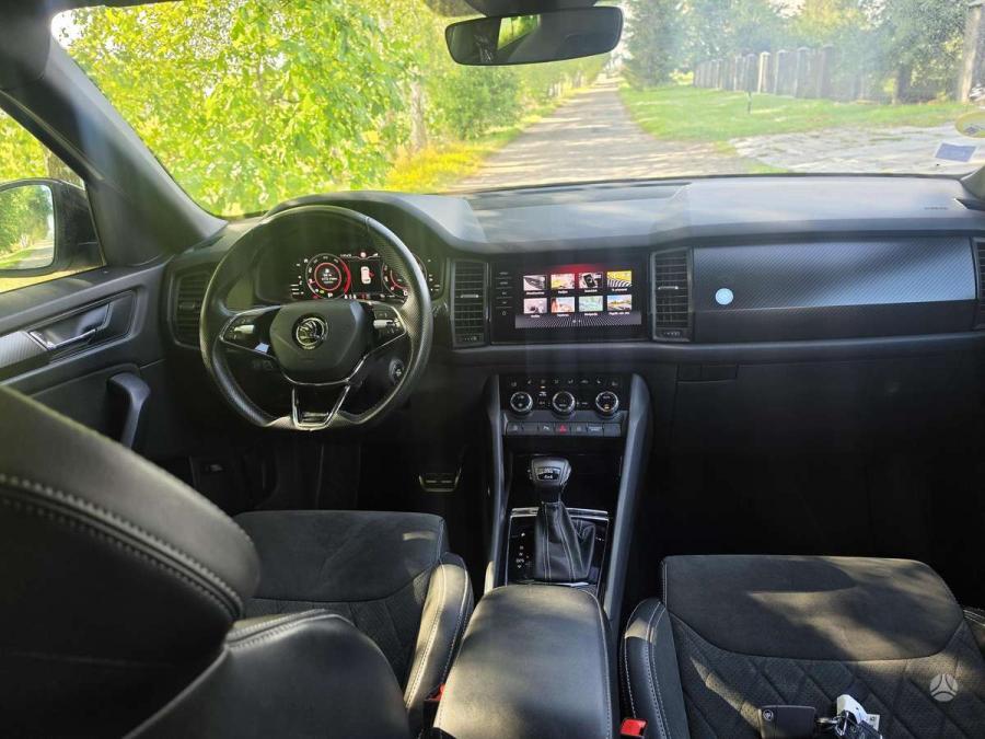 Grey Skoda Kodiaq 2020 in Raseiniai, with an engine capacity of 1.97 L and mileage of 226 thousand km for 15450 €, photo 13 on AUTOMOTO.COM.LV