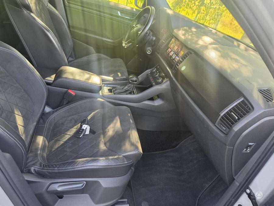 Grey Skoda Kodiaq 2020 in Raseiniai, with an engine capacity of 1.97 L and mileage of 226 thousand km for 15450 €, photo 16 on AUTOMOTO.COM.LV