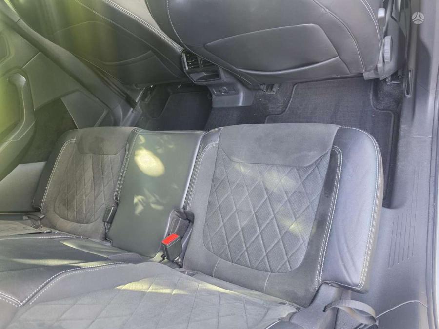 Grey Skoda Kodiaq 2020 in Raseiniai, with an engine capacity of 1.97 L and mileage of 226 thousand km for 15450 €, photo 19 on AUTOMOTO.COM.LV