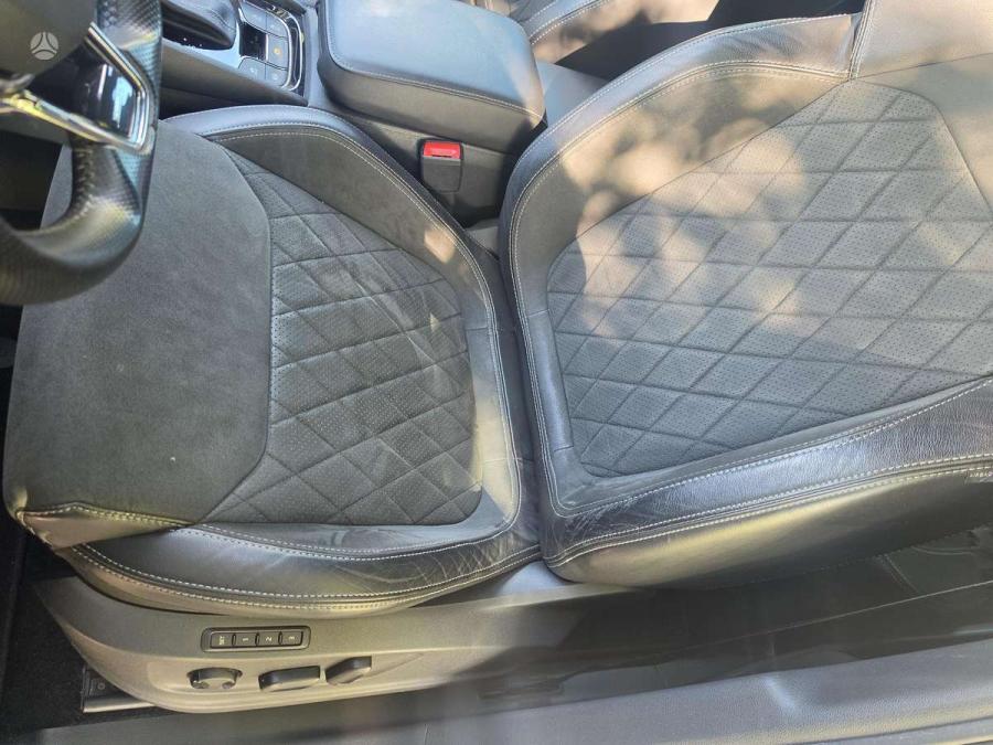 Grey Skoda Kodiaq 2020 in Raseiniai, with an engine capacity of 1.97 L and mileage of 226 thousand km for 15450 €, photo 30 on AUTOMOTO.COM.LV