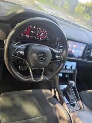 Grey Skoda Kodiaq 2020 in Raseiniai, with an engine capacity of 1.97 L and mileage of 226 thousand km for 15450 €, photo 31 on AUTOMOTO.COM.LV