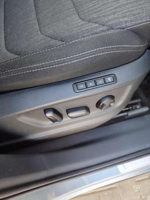 Grey Skoda Kodiaq 2020 in Kaunas, with an engine capacity of 1.97 L and mileage of 211 thousand km for 19499 €, photo 12 on AUTOMOTO.COM.LV