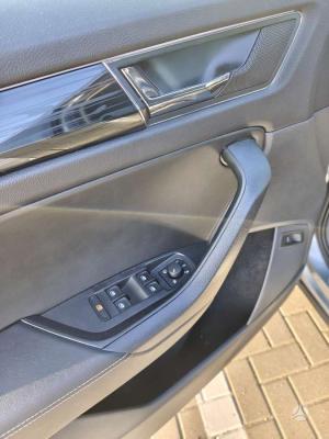 Grey Skoda Kodiaq 2020 in Kaunas, with an engine capacity of 1.97 L and mileage of 211 thousand km for 19499 €, photo 14 on AUTOMOTO.COM.LV