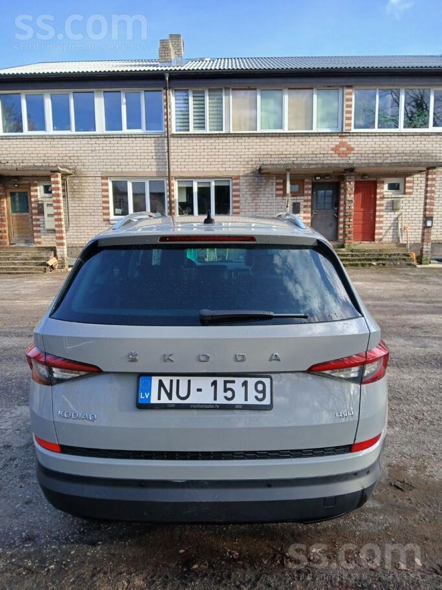 Серый Шкода Kodiaq 2020 в Мадона, объемом двигателя 2.00 л и пробегом 215 тыс. км за 18000 €, фото 5 на AUTOMOTO.COM.LV