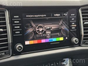 Pelēks Skoda Kodiaq 2020 Rīga, ar dzinēja tilpumu 1.50 L un nobraukumu 74 tūkst. km par 24490 €, foto 21 vietnē AUTOMOTO.COM.LV