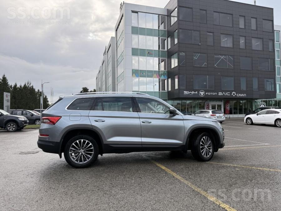 Grey Skoda Kodiaq 2020 in Tallinn, with an engine capacity of 2.00 L and mileage of 173 thousand km for 22000 €, photo 4 on AUTOMOTO.COM.LV