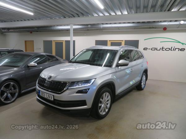 Skoda Kodiaq 2020 in Tallinn on AUTOMOTO.COM.LV Grey Skoda Kodiaq 2020 in Tallinn, with an engine capacity of 2.00 L and mileage of 183 thousand km for 21500 €, photo 1 on AUTOMOTO.COM.LV