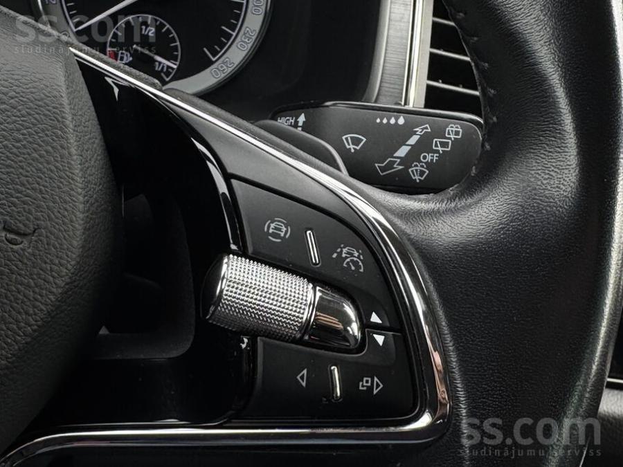 Grey Skoda Kodiaq 2020 in Valmiera, with an engine capacity of 2.00 L and mileage of 219 thousand km for 17400 €, photo 12 on AUTOMOTO.COM.LV