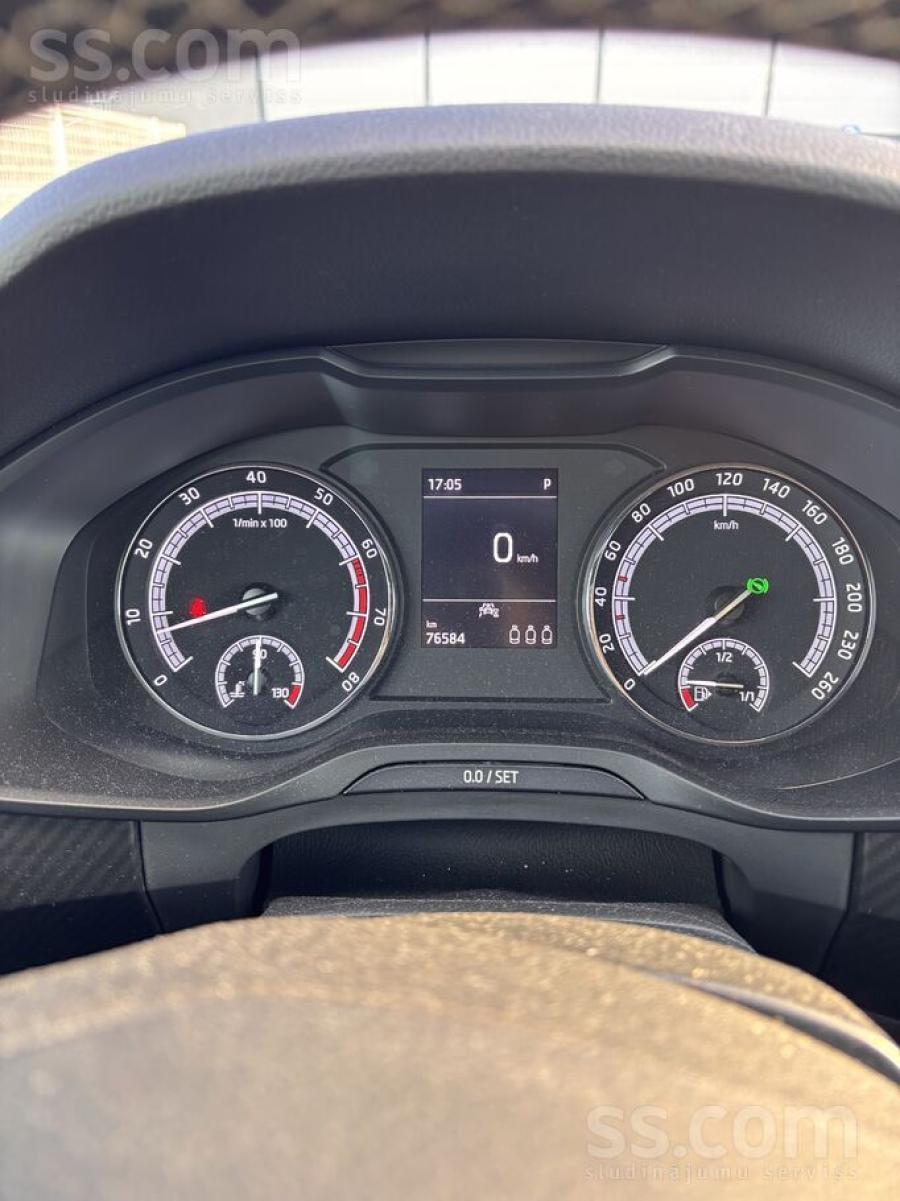 Серый Шкода Kodiaq 2020 в Рига, объемом двигателя 1.50 л и пробегом 77 тыс. км за 24500 €, фото 14 на AUTOMOTO.COM.LV