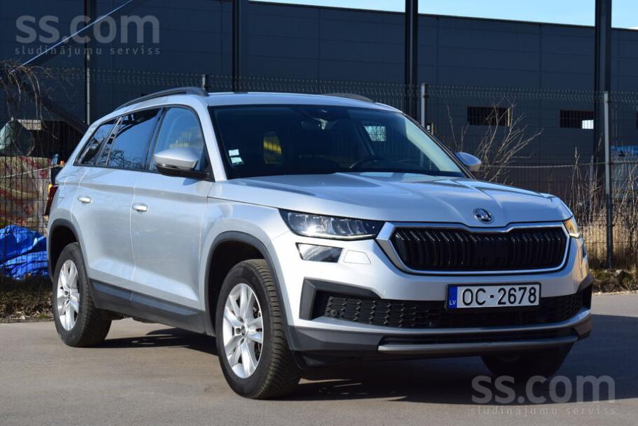 Grey Skoda Kodiaq 2021 in Ogre, with an engine capacity of 2.00 L and mileage of 0 thousand km for 18800 €, photo 2 on AUTOMOTO.COM.LV