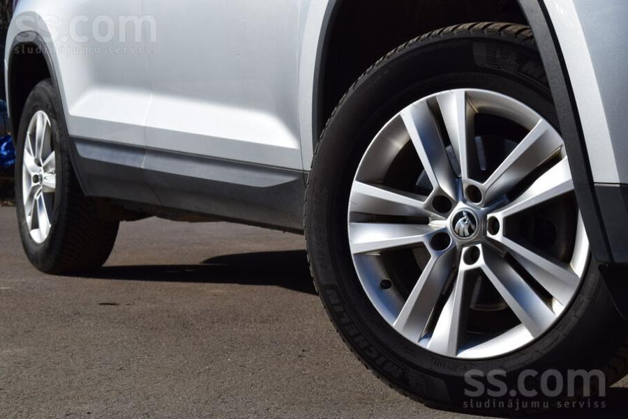 Grey Skoda Kodiaq 2021 in Ogre, with an engine capacity of 2.00 L and mileage of 0 thousand km for 18800 €, photo 8 on AUTOMOTO.COM.LV