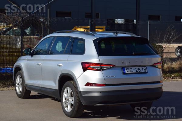 Grey Skoda Kodiaq 2021 in Ogre, with an engine capacity of 2.00 L and mileage of 0 thousand km for 18800 €, photo 9 on AUTOMOTO.COM.LV