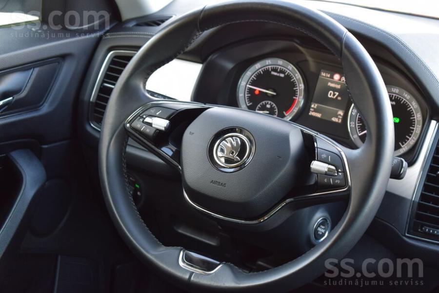 Grey Skoda Kodiaq 2021 in Ogre, with an engine capacity of 2.00 L and mileage of 0 thousand km for 18800 €, photo 17 on AUTOMOTO.COM.LV