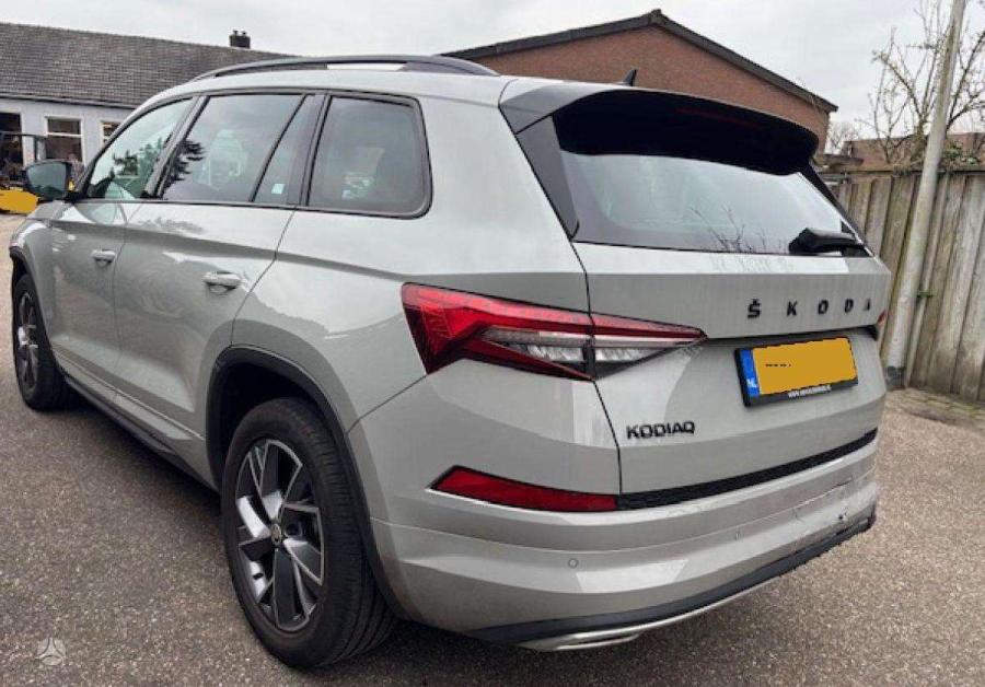 Pelēks Skoda Kodiaq 2021 Šauļi, ar dzinēja tilpumu 1.50 L un nobraukumu 170 tūkst. km par 17990 €, foto 5 vietnē AUTOMOTO.COM.LV
