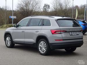 Grey Skoda Kodiaq 2021 in Kaunas, with an engine capacity of 1.50 L and mileage of 60 thousand km for 31454 €, photo 4 on AUTOMOTO.COM.LV