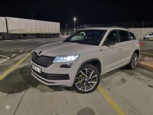 Серый Шкода Kodiaq 2021 в Каунас, объемом двигателя 1.50 л и пробегом 263 тыс. км за 24990 €, фото  на AUTOMOTO.COM.LV