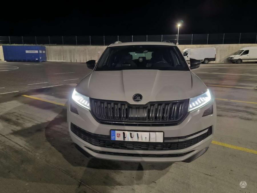 Серый Шкода Kodiaq 2021 в Каунас, объемом двигателя 1.50 л и пробегом 263 тыс. км за 24990 €, фото 2 на AUTOMOTO.COM.LV