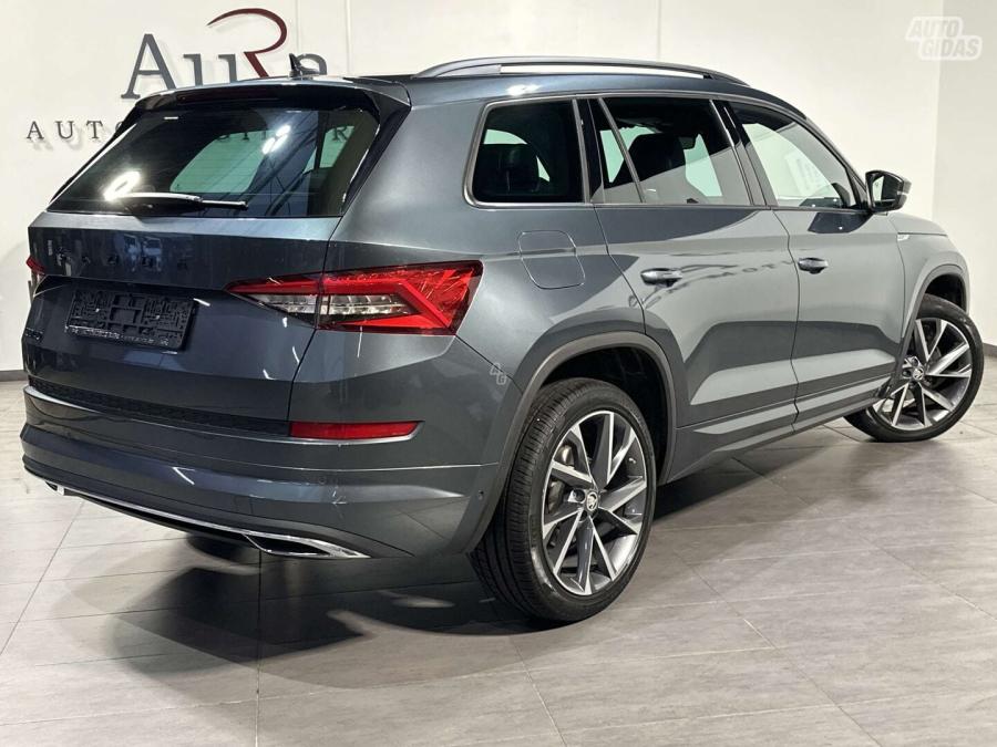 Grey Skoda Kodiaq 2021 in Kaunas, with an engine capacity of 1.50 L and mileage of 82 thousand km for 31411 €, photo 4 on AUTOMOTO.COM.LV