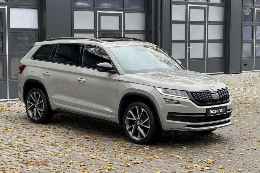 Grey Skoda Kodiaq 2021 in Siauliai, with an engine capacity of 1.50 L and mileage of 219 thousand km for 21990 €, photo 3 on AUTOMOTO.COM.LV