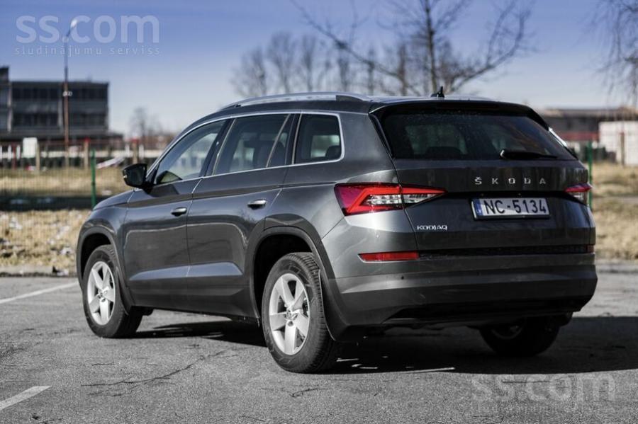 Pelēks Skoda Kodiaq 2021 Rīga, ar dzinēja tilpumu 1.50 L un nobraukumu 0 tūkst. km par 23300 €, foto 4 vietnē AUTOMOTO.COM.LV