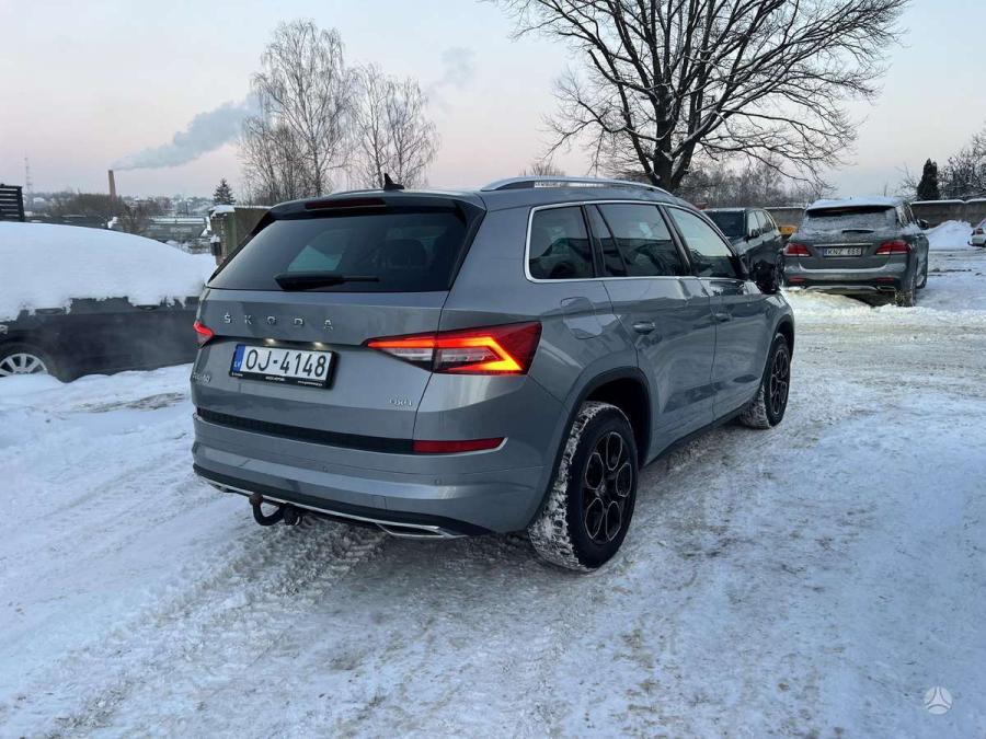 Серый Шкода Kodiaq 2021 в Каунас, объемом двигателя 1.97 л и пробегом 188 тыс. км за 11900 €, фото 3 на AUTOMOTO.COM.LV