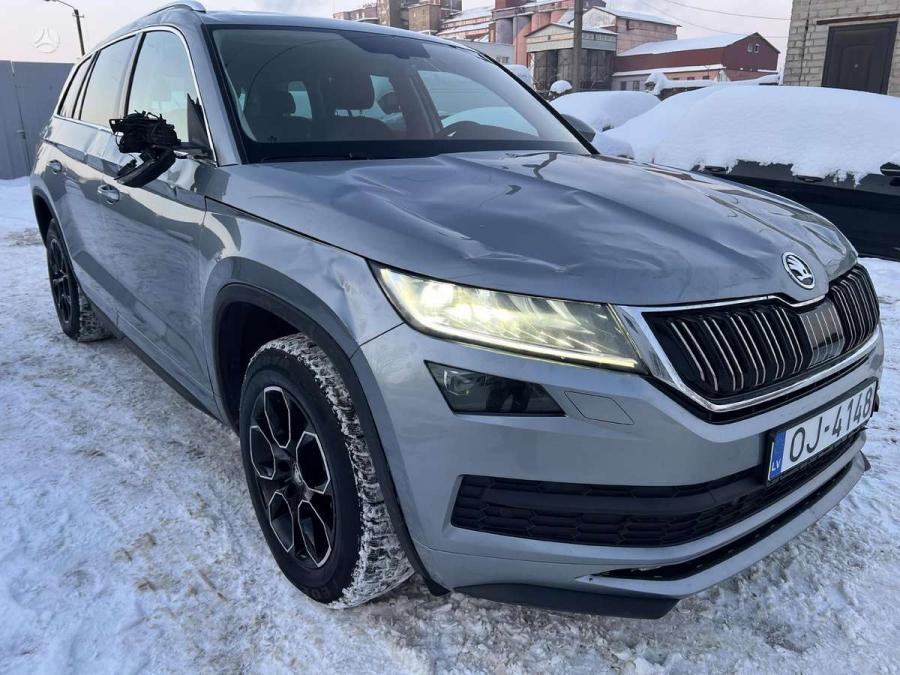 Серый Шкода Kodiaq 2021 в Каунас, объемом двигателя 1.97 л и пробегом 188 тыс. км за 11900 €, фото 5 на AUTOMOTO.COM.LV