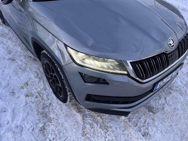 Серый Шкода Kodiaq 2021 в Каунас, объемом двигателя 1.97 л и пробегом 188 тыс. км за 11900 €, фото 8 на AUTOMOTO.COM.LV