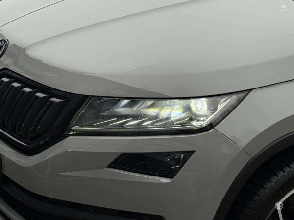 Серый Шкода Kodiaq 2021 в Вильнюс, объемом двигателя 1.50 л и пробегом 190 тыс. км за 22990 €, фото 9 на AUTOMOTO.COM.LV