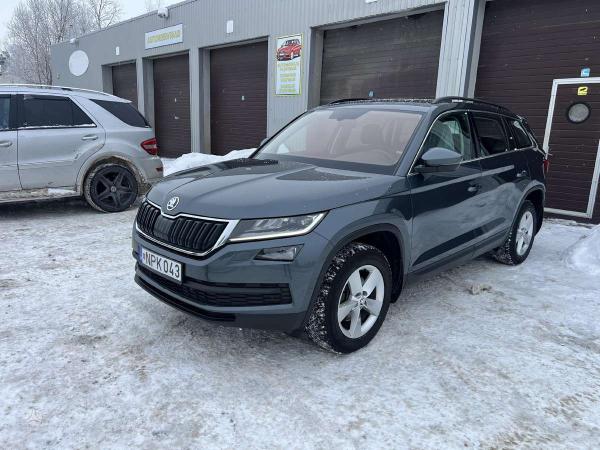 Pelēks Skoda Kodiaq 2021 Kauņa, ar dzinēja tilpumu 1.97 L un nobraukumu 169 tūkst. km par 19999 €, foto 1 vietnē AUTOMOTO.COM.LV