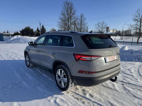 Pelēks Skoda Kodiaq 2021 Utena, ar dzinēja tilpumu 1.97 L un nobraukumu 91 tūkst. km par 27000 €, foto 4 vietnē AUTOMOTO.COM.LV