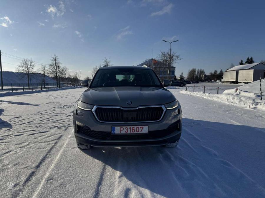 Grey Skoda Kodiaq 2021 in Utena, with an engine capacity of 1.97 L and mileage of 91 thousand km for 27000 €, photo 9 on AUTOMOTO.COM.LV