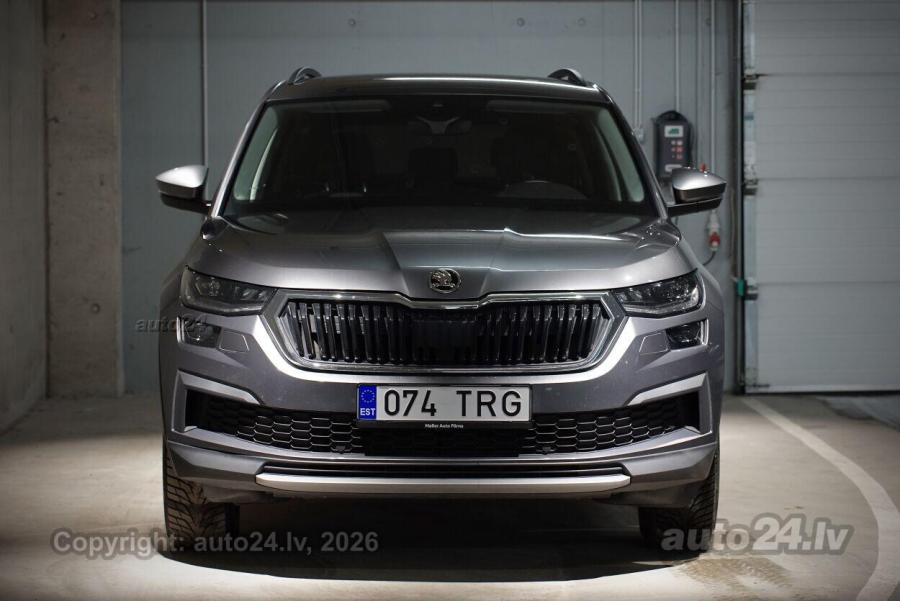 Серый Шкода Kodiaq 2021 в Таллин, объемом двигателя 1.50 л и пробегом 127 тыс. км за 23490 €, фото 5 на AUTOMOTO.COM.LV