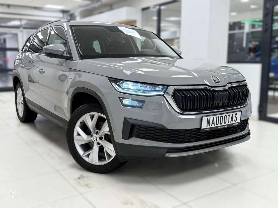Pelēks Skoda Kodiaq 2021 Kauņa, ar dzinēja tilpumu 1.97 L un nobraukumu 155 tūkst. km par 26600 €, foto 3 vietnē AUTOMOTO.COM.LV
