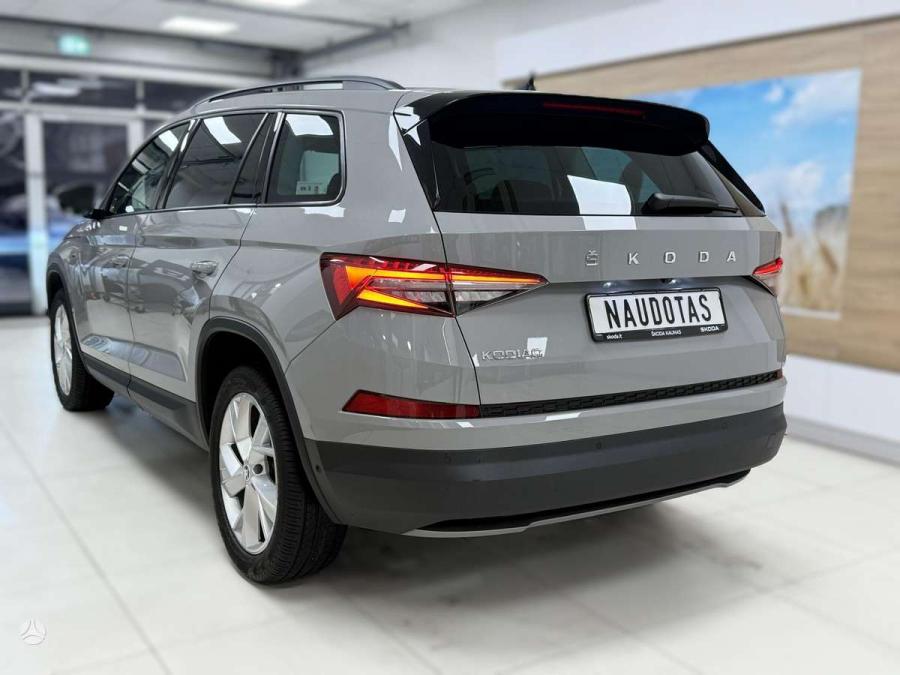 Pelēks Skoda Kodiaq 2021 Kauņa, ar dzinēja tilpumu 1.97 L un nobraukumu 155 tūkst. km par 26600 €, foto 5 vietnē AUTOMOTO.COM.LV
