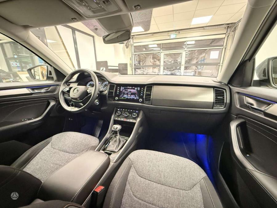 Pelēks Skoda Kodiaq 2021 Kauņa, ar dzinēja tilpumu 1.97 L un nobraukumu 155 tūkst. km par 26600 €, foto 9 vietnē AUTOMOTO.COM.LV
