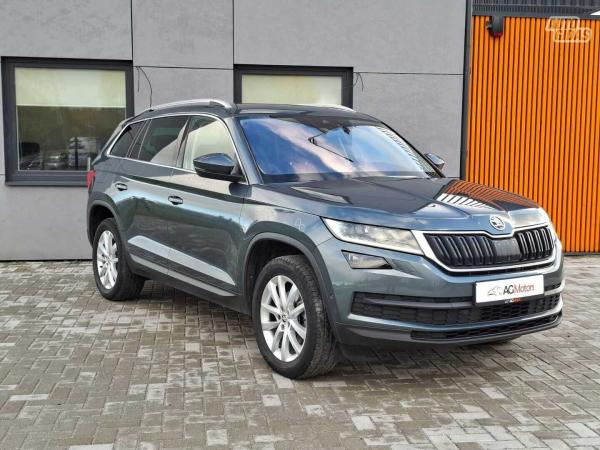 Серый Шкода Kodiaq 2021 в Вильнюс, объемом двигателя 2.00 л и пробегом 111 тыс. км за 27490 €, фото 2 на AUTOMOTO.COM.LV