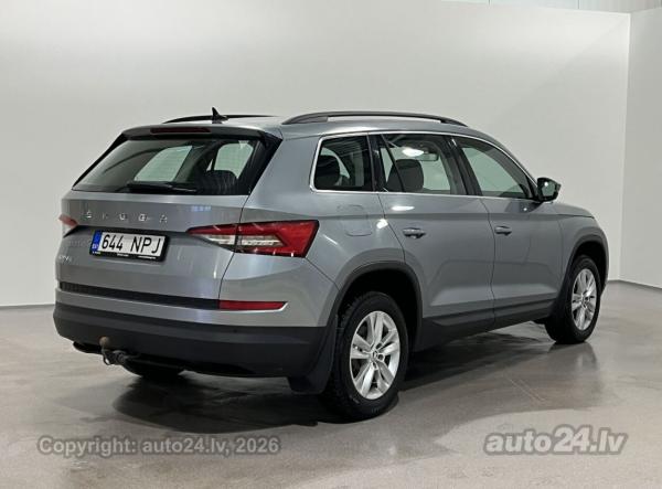 Pelēks Skoda Kodiaq 2021 Tallina, ar dzinēja tilpumu 2.00 L un nobraukumu 92 tūkst. km par 22900 €, foto 2 vietnē AUTOMOTO.COM.LV