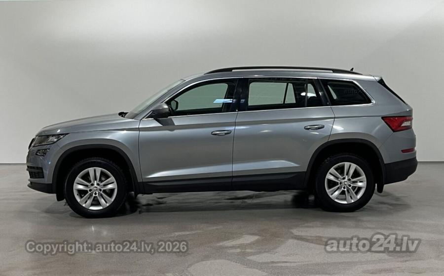 Pelēks Skoda Kodiaq 2021 Tallina, ar dzinēja tilpumu 2.00 L un nobraukumu 92 tūkst. km par 22900 €, foto 19 vietnē AUTOMOTO.COM.LV
