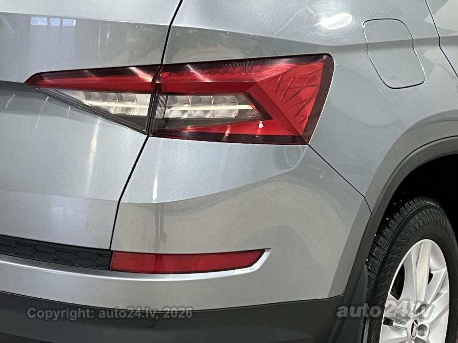 Pelēks Skoda Kodiaq 2021 Tallina, ar dzinēja tilpumu 2.00 L un nobraukumu 92 tūkst. km par 22900 €, foto 21 vietnē AUTOMOTO.COM.LV