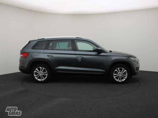 Pelēks Skoda Kodiaq 2021 Viļņa, ar dzinēja tilpumu 1.50 L un nobraukumu 197 tūkst. km par 20499 €, foto 9 vietnē AUTOMOTO.COM.LV