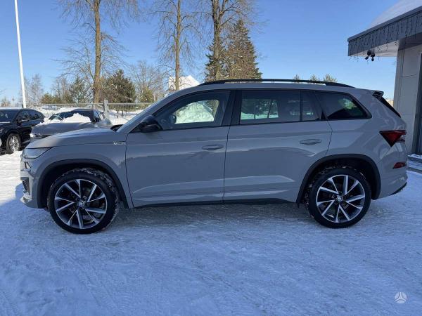 Grey Skoda Kodiaq 2021 in Siauliai, with an engine capacity of 1.50 L and mileage of 195 thousand km for 27225 €, photo 7 on AUTOMOTO.COM.LV