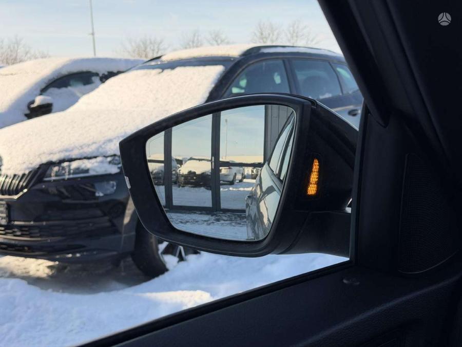 Grey Skoda Kodiaq 2021 in Siauliai, with an engine capacity of 1.50 L and mileage of 195 thousand km for 27225 €, photo 34 on AUTOMOTO.COM.LV