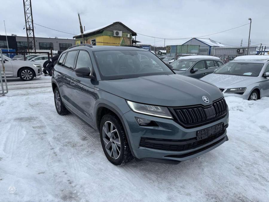 Серый Шкода Kodiaq 2021 в Каунас, объемом двигателя 1.50 л и пробегом 188 тыс. км за 21400 €, фото 2 на AUTOMOTO.COM.LV